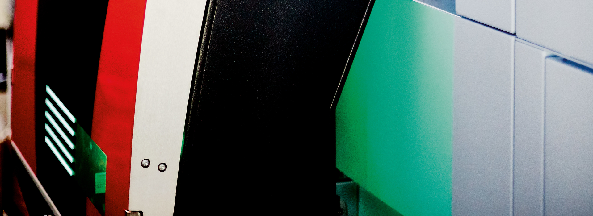 Autoairo air spinning machine - Saurer